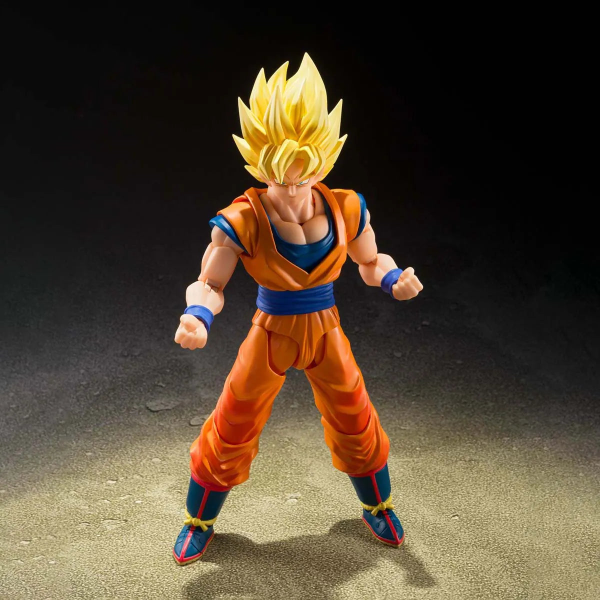 S.H Figuarts Super Saiyan Son Goku (The Games Begin) from "Dragon Ball ...
