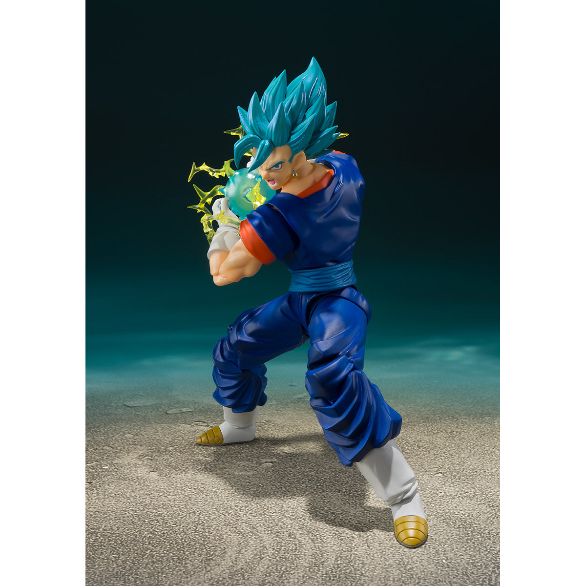 S.H. Figuarts Super Saiyan God Super Saiyan Vegito Super (Vault ...
